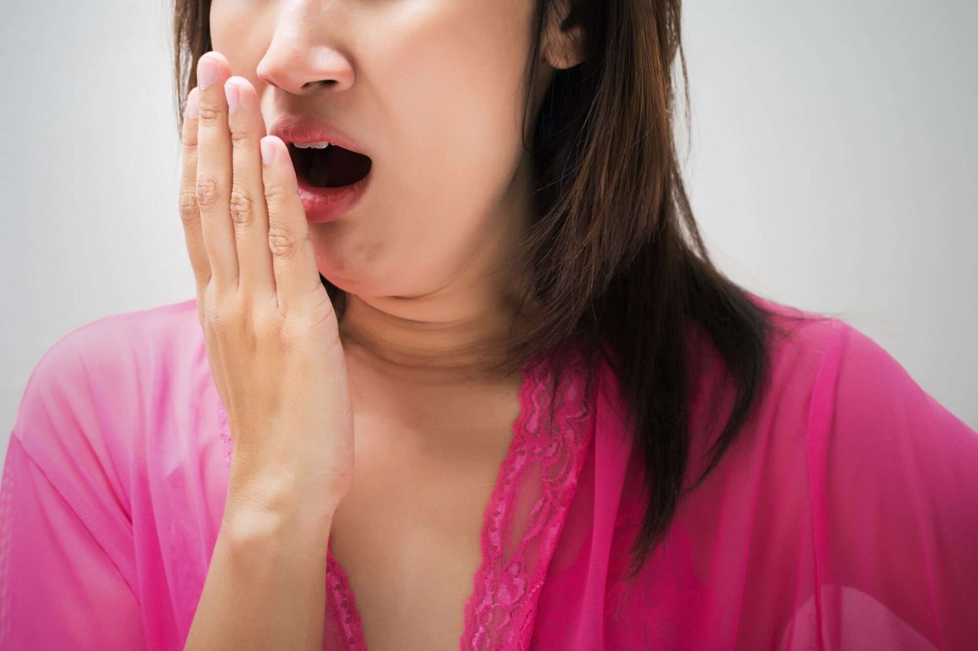 How Effective Are Mints at Keeping Your Breath Fresh? - Troy and Alana